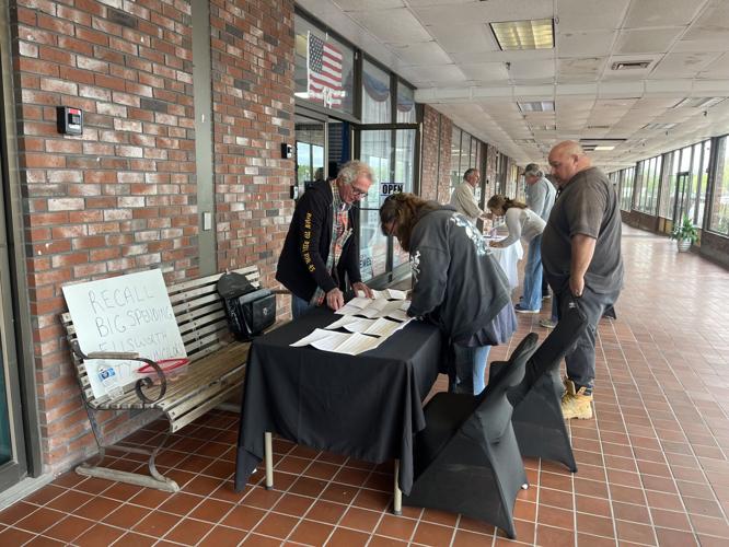 Ellsworth residents collecting signatures to recall five city ...