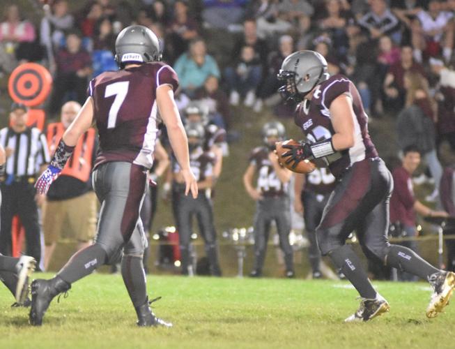 Ellsworth/Sumner football comes back to top Houlton | Football ...