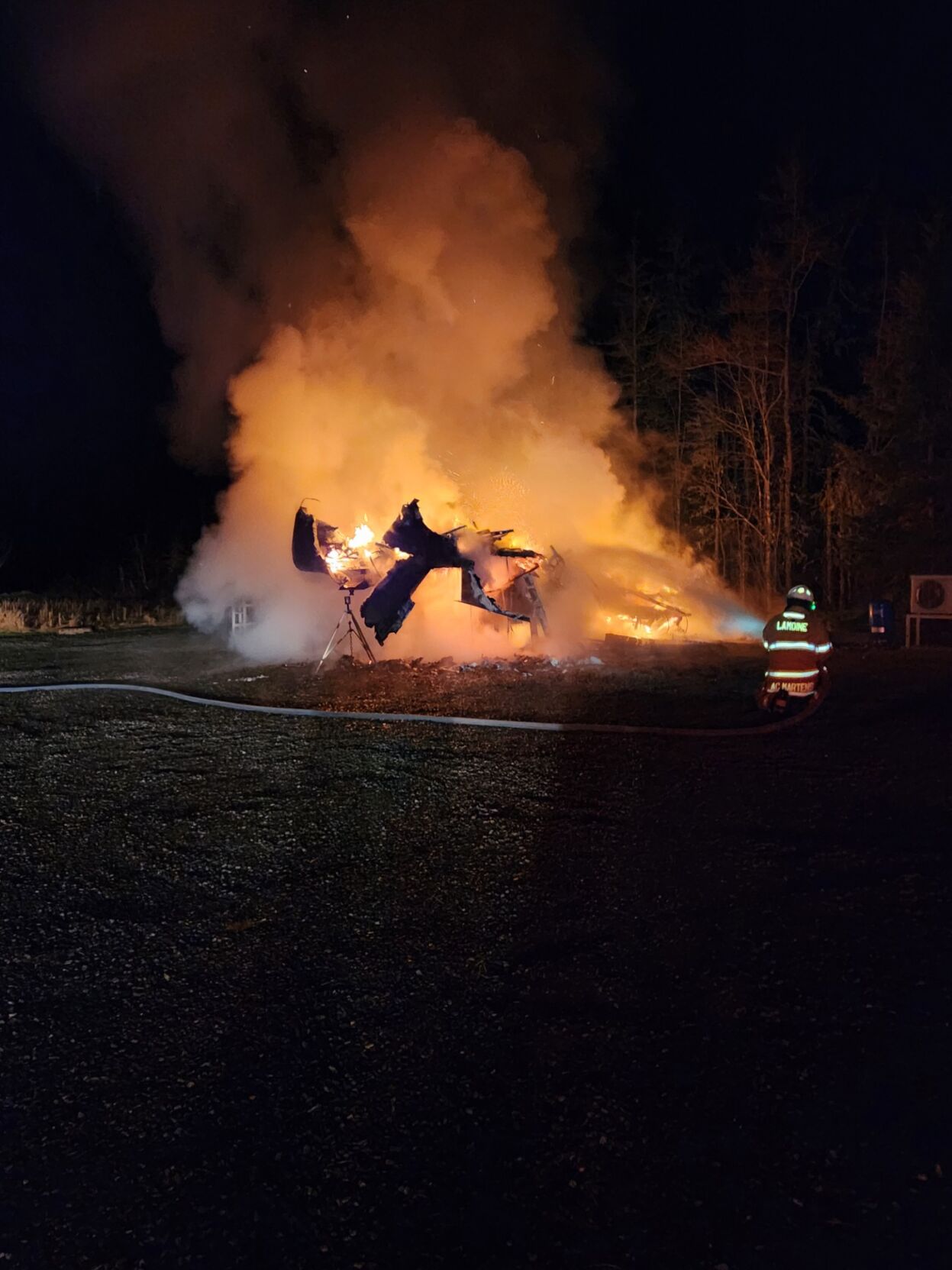 Fire engulfs fifth wheel | News | ellsworthamerican.com