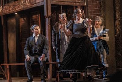 Making spirits bright: Penobscot Theatre Company's 'Christmas Carol ...