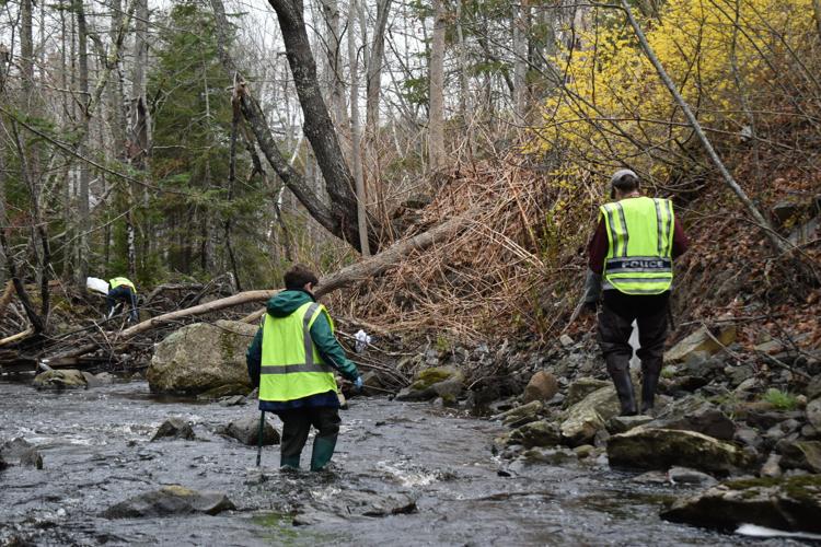 Volunteers clean up Card Brook | News | ellsworthamerican.com
