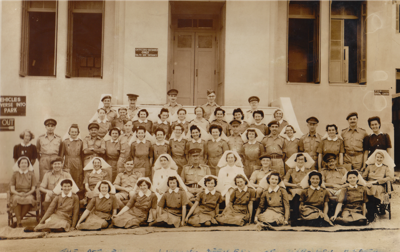 Over there: Illustrated talk recounts British nurse's frontline ...