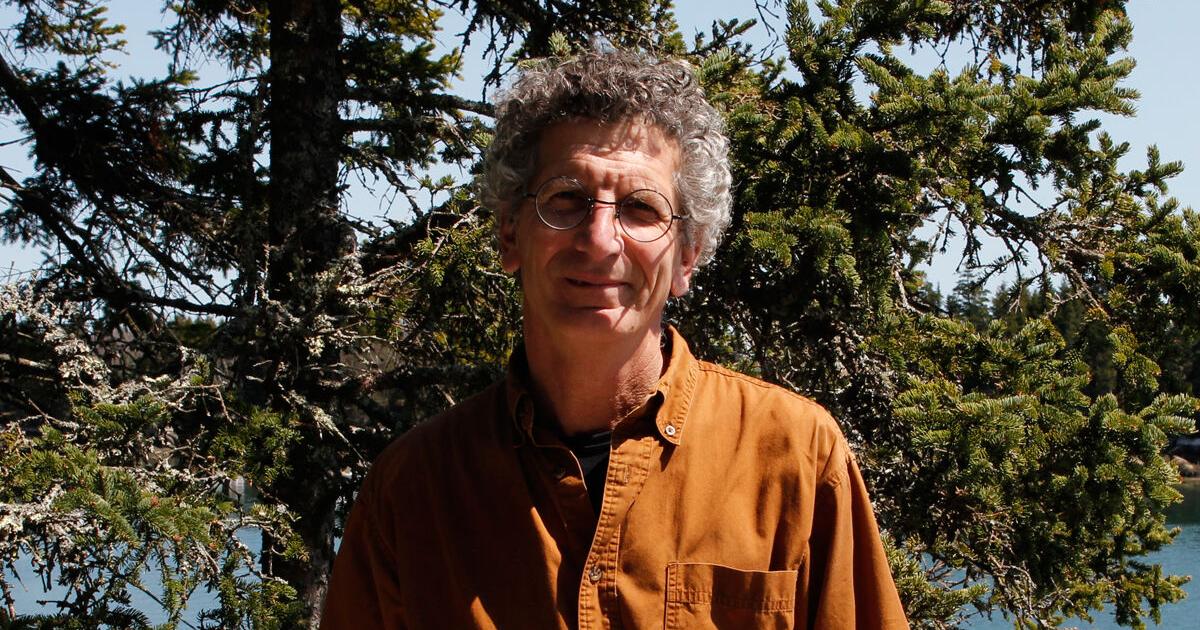 Haystack School director to step down | Arts & Living ...