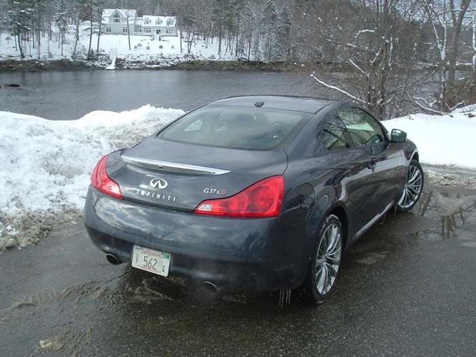 On The Road Review: Infiniti G37xS | On the Road Review ...
