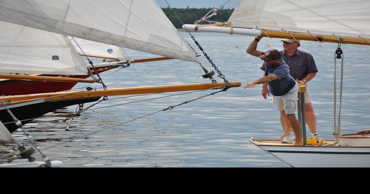Friendship sloop race is more of a crawl | News | ellsworthamerican.com