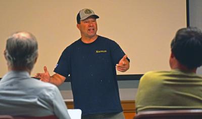 Scallop experts, divers discuss industry future in Sullivan ...