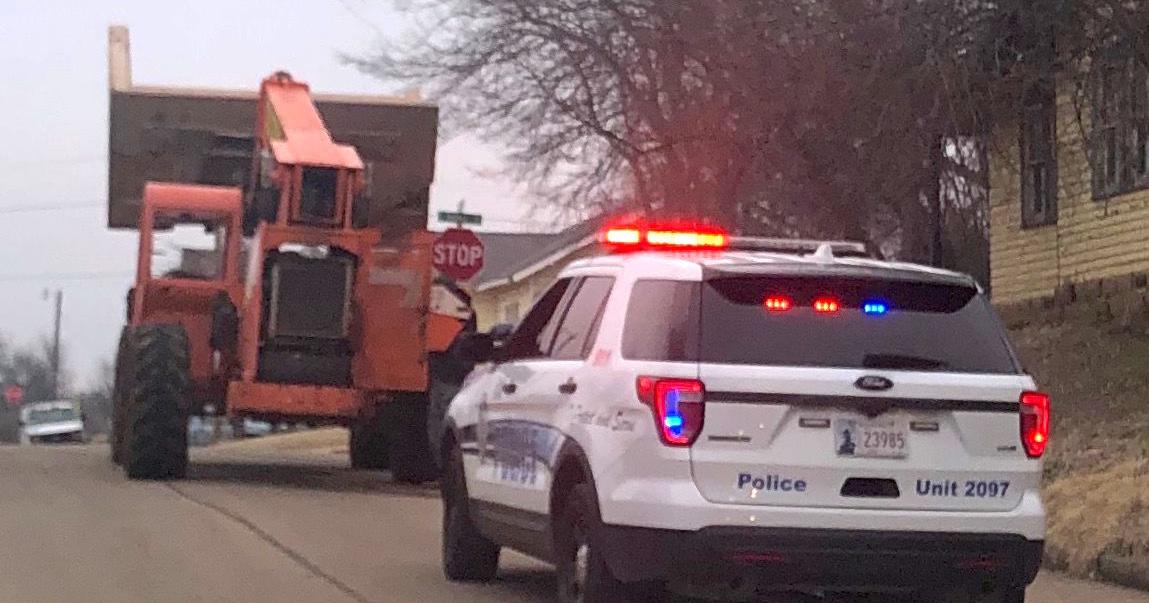 VIDEO: Man leads EPD officers on chase through downtown in stolen ...