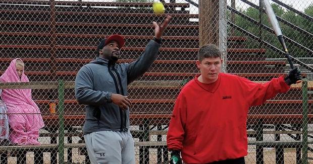 SAS Memorial Softball Tournament held in cold chill at Kellet Park ...