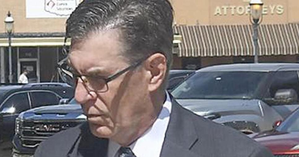 Lovell drops effort to change venue for trial | News | enidnews.com
