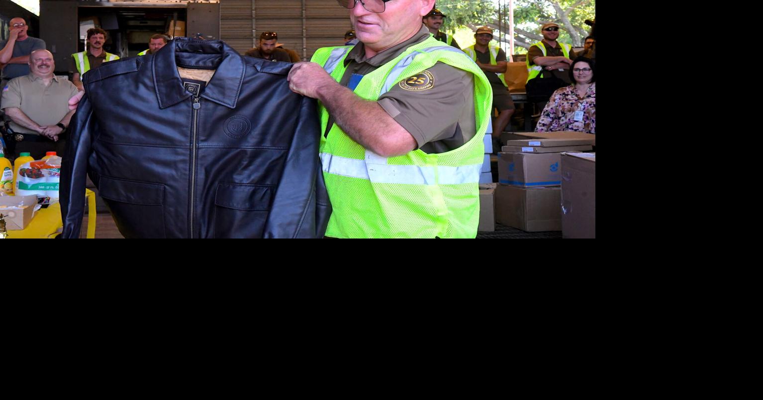 UPS driver recognized for 25 years of safe driving | Local News ...