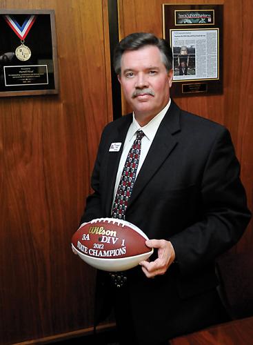 New EPS superintendent has Texas-sized plans for EHS athletics | Sports ...