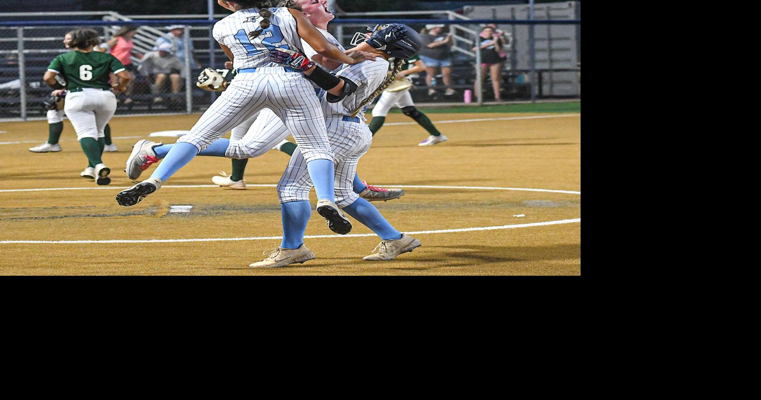 Adams walks it off against Norman North | Sports | enidnews.com