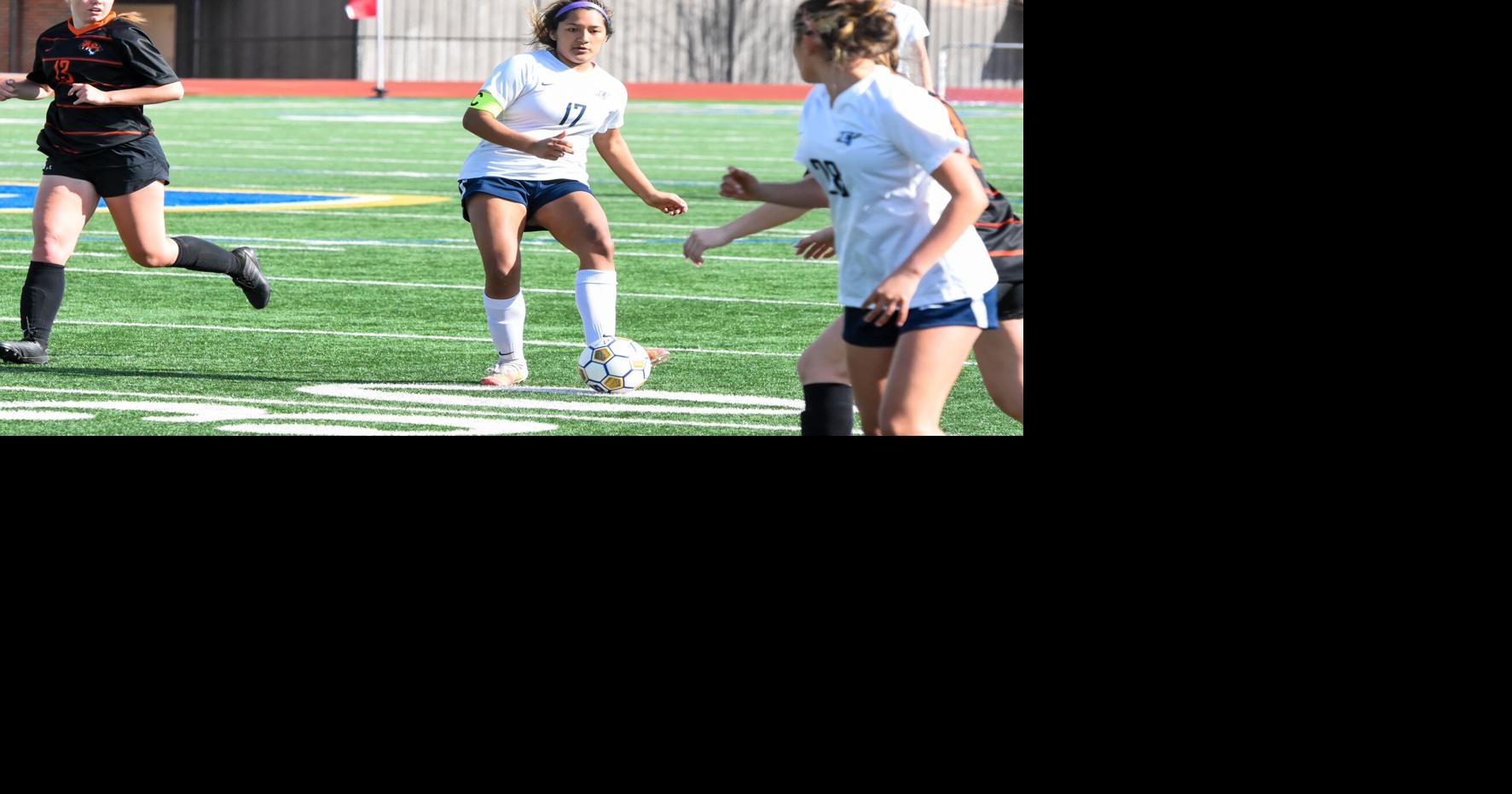 Pacers go 1-1 on first day of Stillwater Cup | Sports | enidnews.com