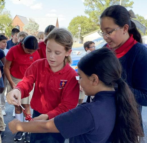 DAR, library, students mark Constitution Day with Ringing of the Bells ...