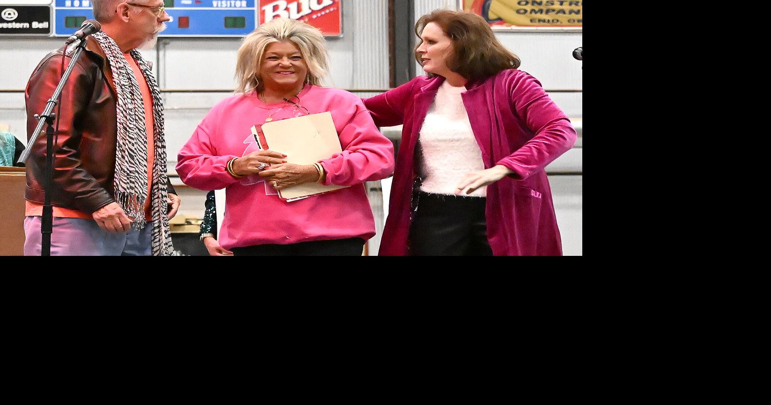 'A good Christmas present': Candy Cane Cash draws large crowd for 20th ...