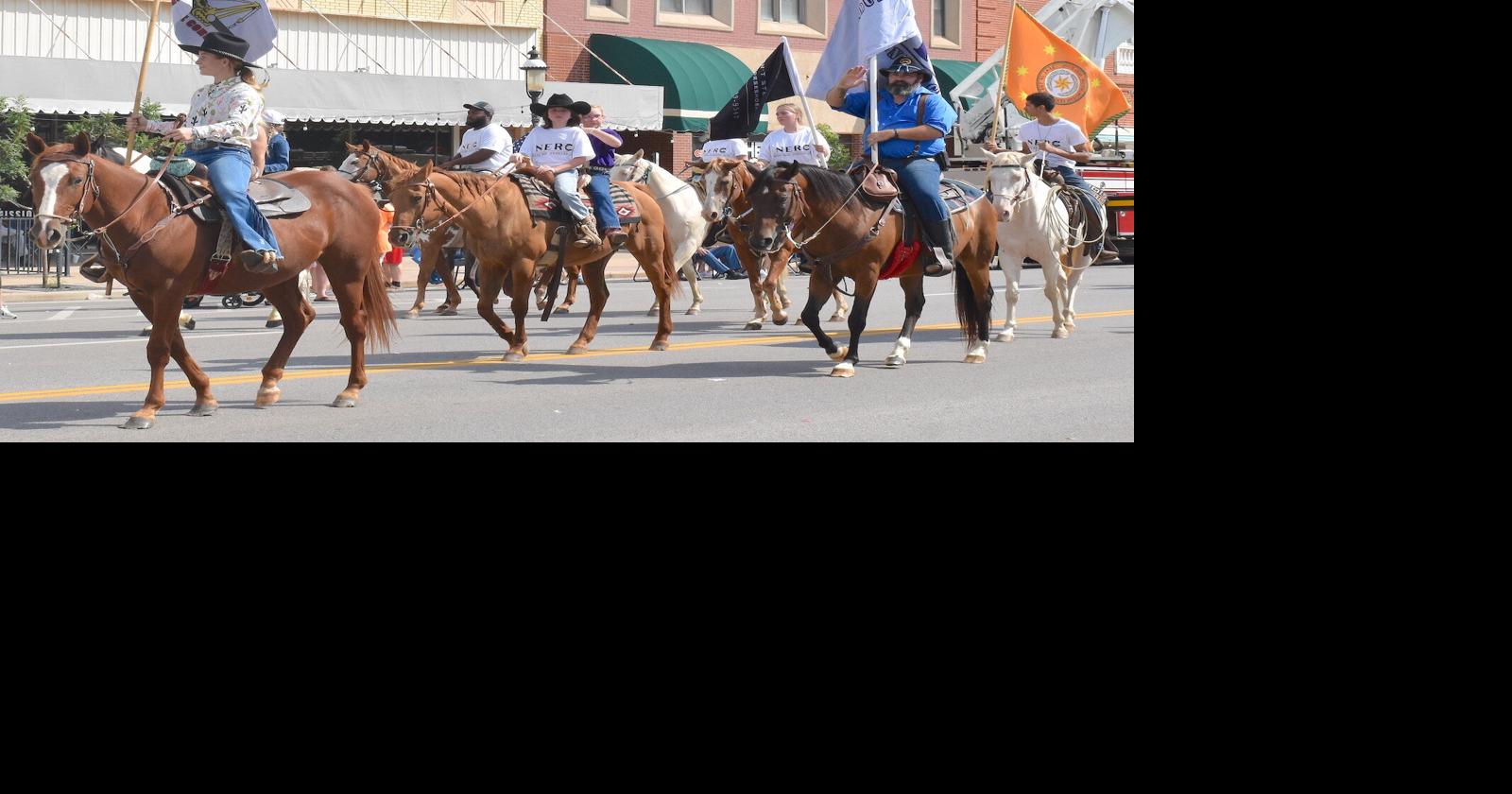 Enid, area packs downtown for the Cherokee Strip Celebration parade ...