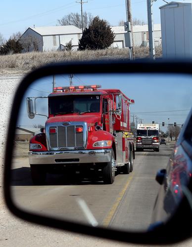 Firefighters battle grass fire, high wind conditions Saturday | Local ...