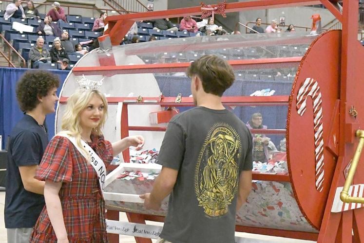 'I'm so excited': Shoe purchase leads to $7,500 Candy Cane Cash prize ...