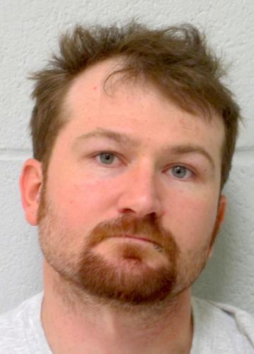 Garfield County jailer charged for kissing inmate | News | enidnews.com