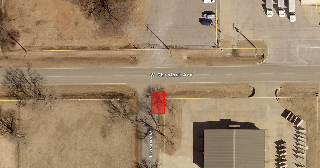 Fire hydrant installation closes portion of Lincoln, Chestnut | News ...
