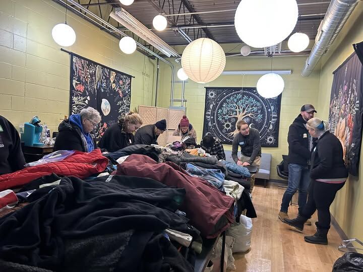 Winter Clothes Drive Helps Neighbors in Need | Local News | erienewsnow.com