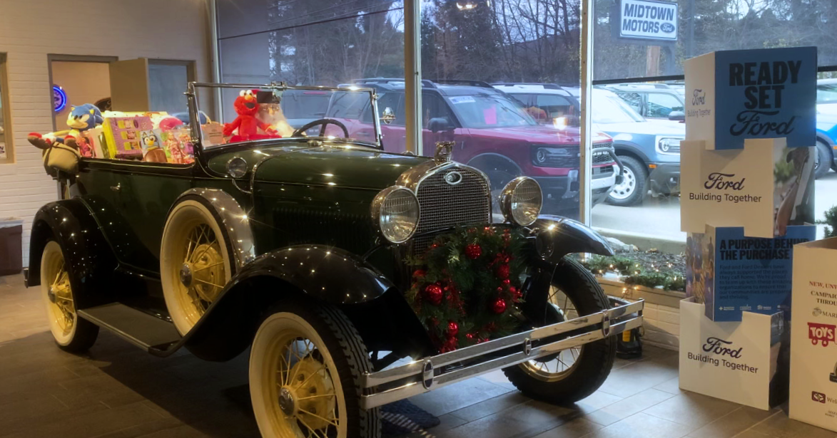 Warren Midtown Motors Hosts Annual Season of Giving Event | News ...
