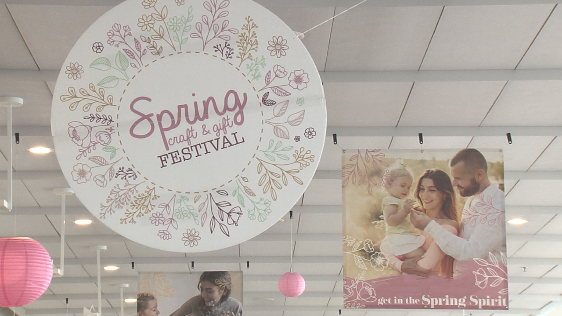 Shoppers Fill Bayfront Convention Center for Craft Festival | Local ...