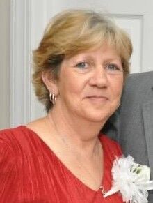 Sandra Riddle's Instagram, Twitter & Facebook on IDCrawl