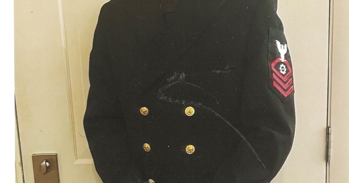 Dylan Hoyle promoted to chief petty officer | Community News ...