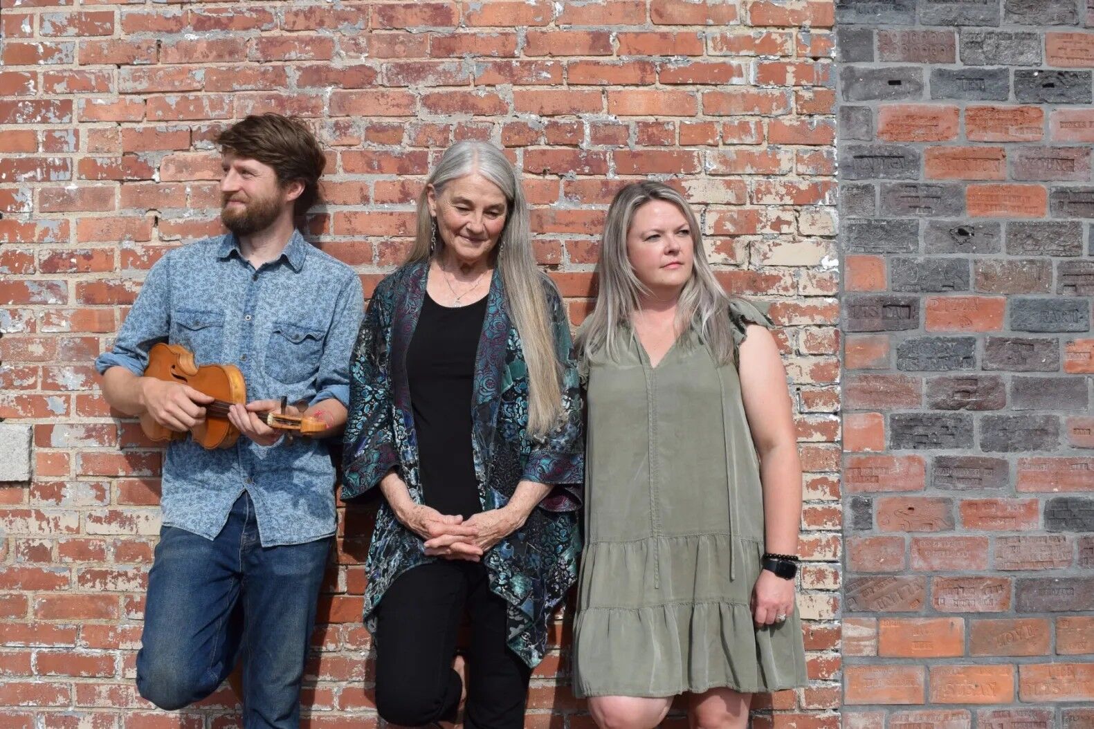 BRMC to host Oct. 25 show by Nest of Singing Birds | Living | erwinrecord.net