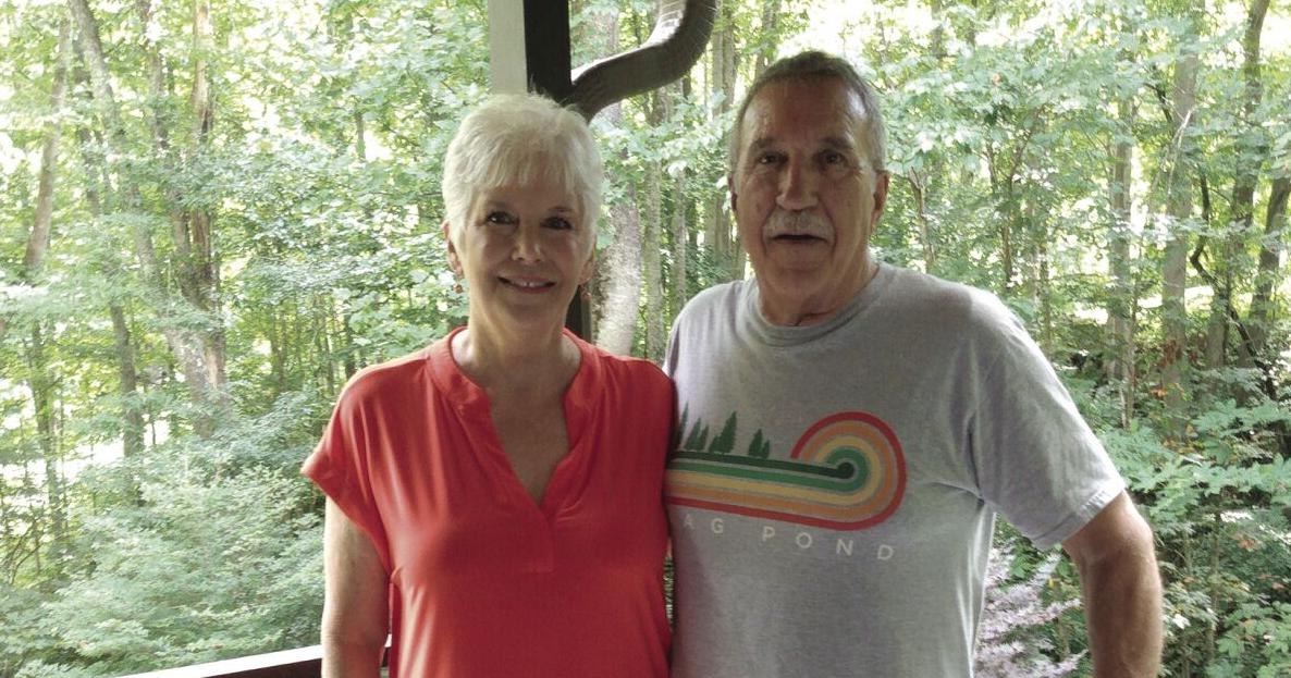 Couple build a perfect hideway by Sam's Creek in Flag Pond | Living ...