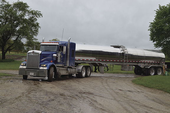 Third generation milk hauler serves southeast Kansas for over 40 years ...