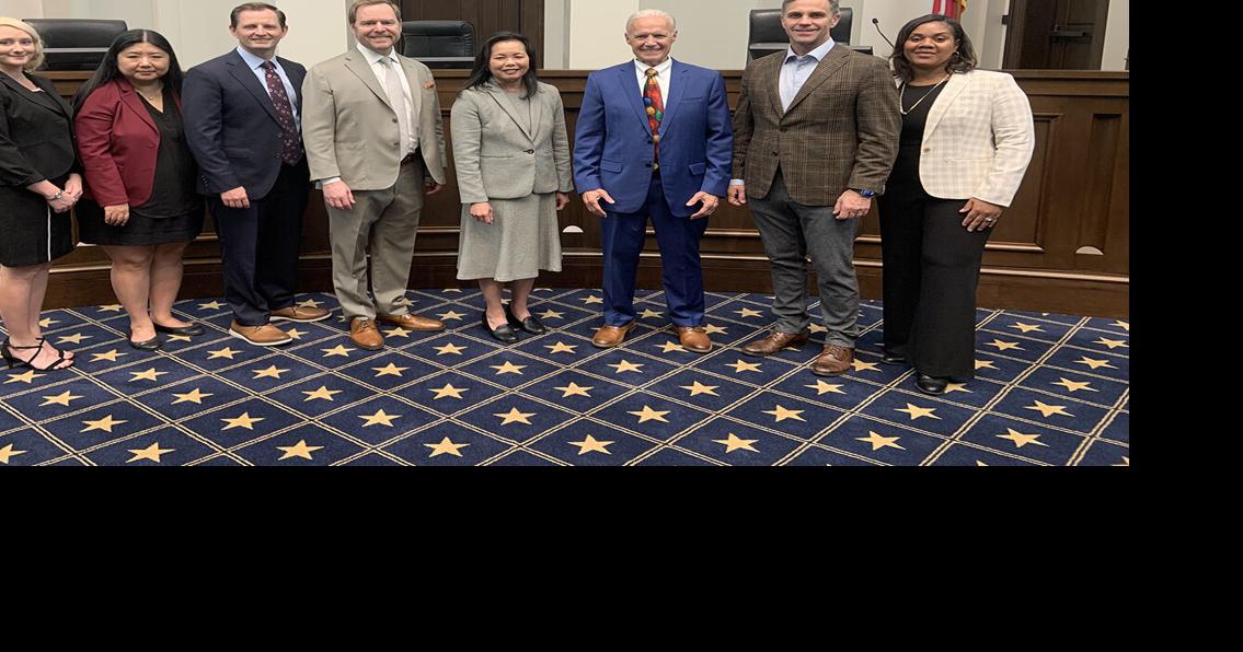 Judge Moore Arranges Group Tour of Nathan Deal Judicial Center ...