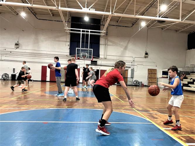 Basketball camp honors Flournoy legacy | Sports | fayettetribune.com