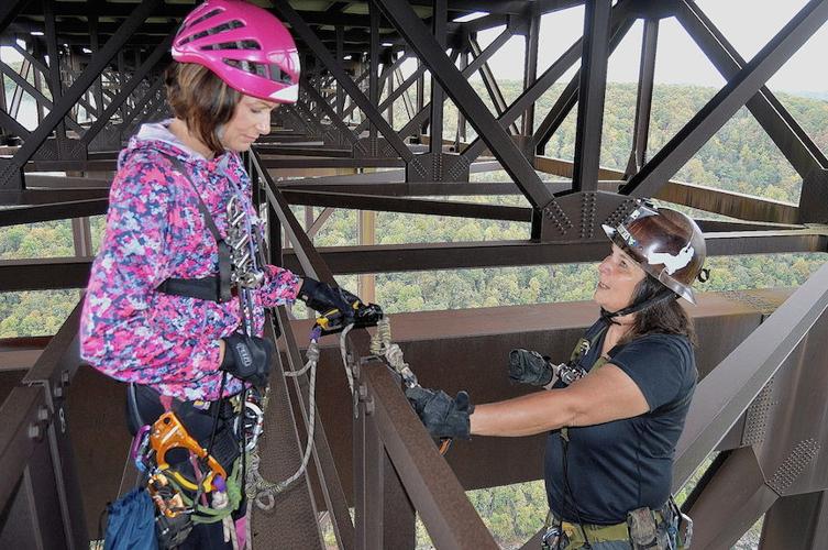 Parker, Mullins embrace Bridge Day Rappel | News | fayettetribune.com