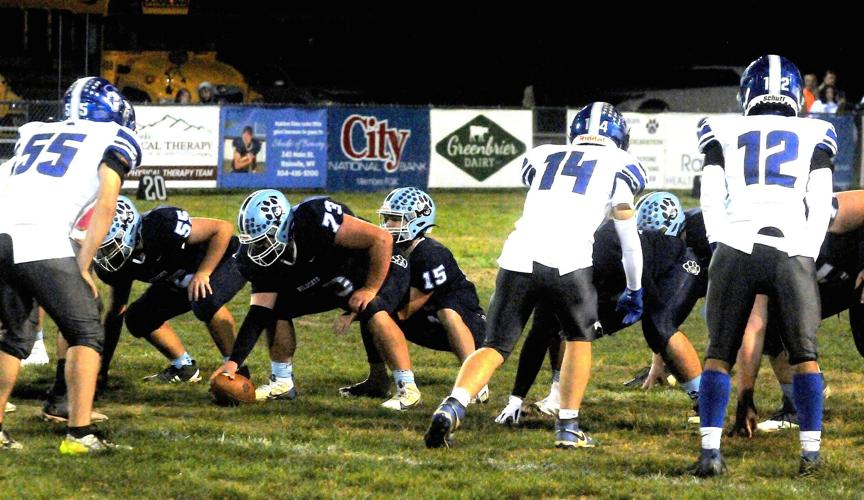 Meadow Bridge thumps Montcalm 52-18 | Sports | fayettetribune.com