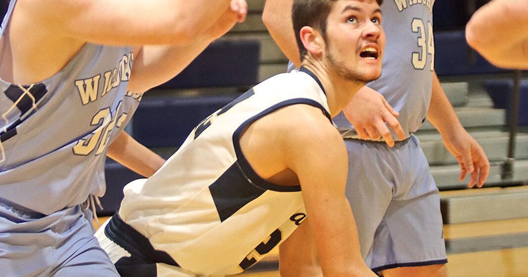 Seasons end for local basketball squads | Sports | fayettetribune.com