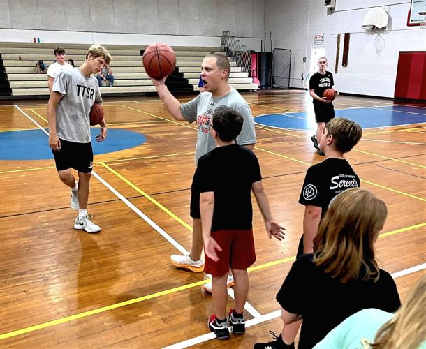 Basketball camp honors Flournoy legacy | Sports | fayettetribune.com