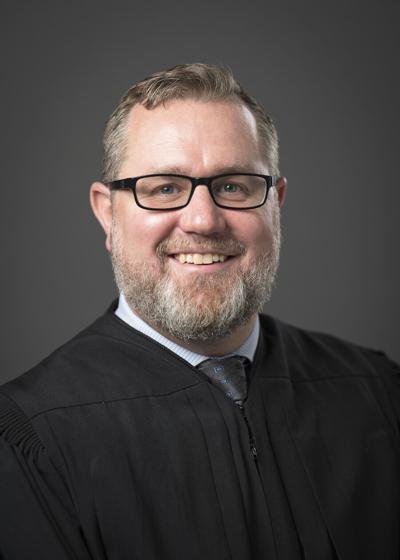 Fayette circuit judge one of two to sit on Supreme Court cases | News ...