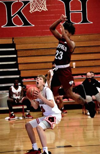 Red Devils hold off Beavers, 56-50; Wildcats roll | Sports ...