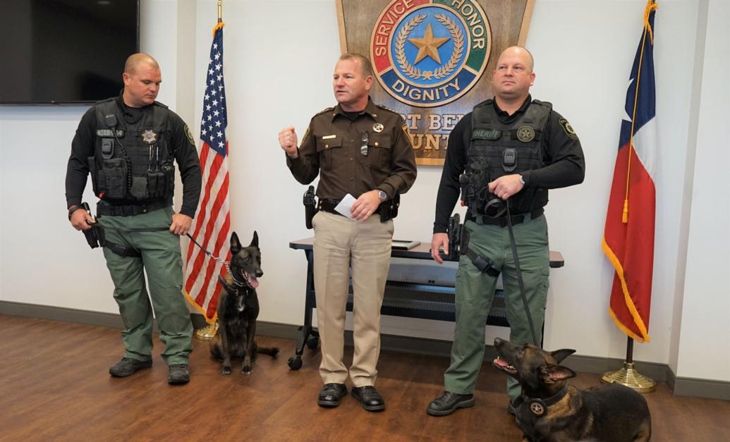 Fort Bend County sheriff’s office retires K-9s Rudy, Kaja | Free ...