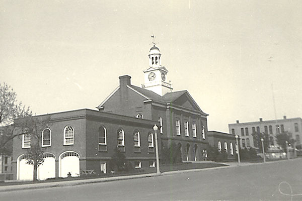 Favorite Places in Fergus Falls: 14. Fergus Falls City Hall | News ...
