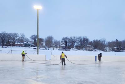 Outdoor rinks open for skating | News | fergusfallsjournal.com