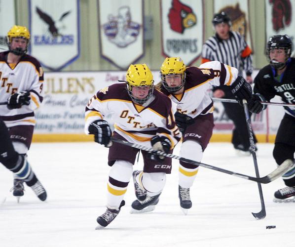 Stormin’ Sabres topple Otters girls’ hockey | Fergus Falls ...