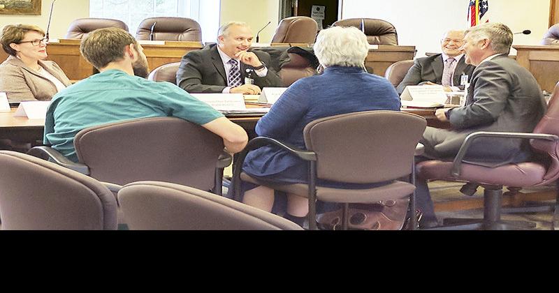 Examining health care in rural Minnesota: Senator Tony Lourey Meets ...