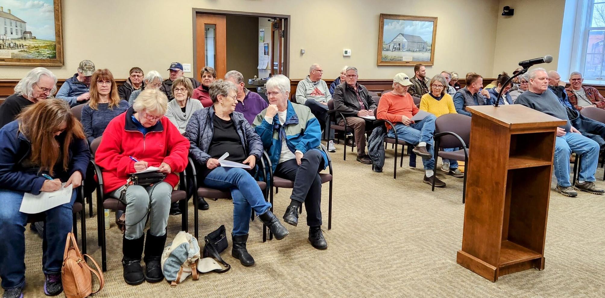 Interest abounds: Packed town hall meeting discusses many issues | News ...