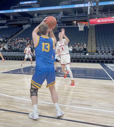 Comets defeat Chargers at Target Center | Sports | fergusfallsjournal.com