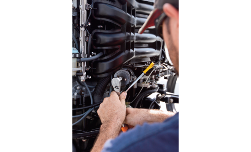 Annual Outboard Engine Service | Boating | floridasportfishing.com