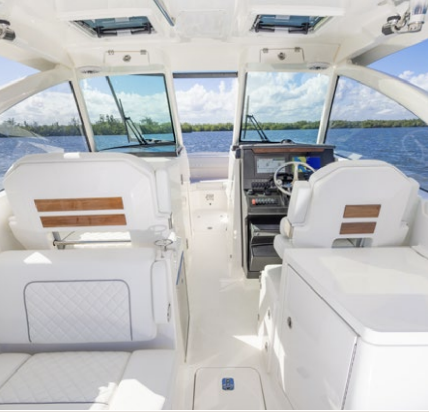 Pursuit Boats Unveils the All-New DC 306 at the MIBS | Press Releases ...