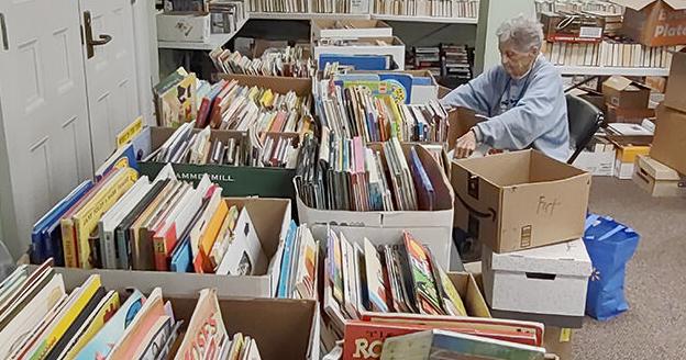 Geneva Public Library gets ready for book sale | News | fltimes.com